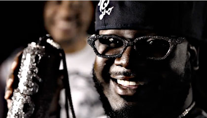 T-Pain Adds 4 Loko Chain To His Douche Bag Chain Collection